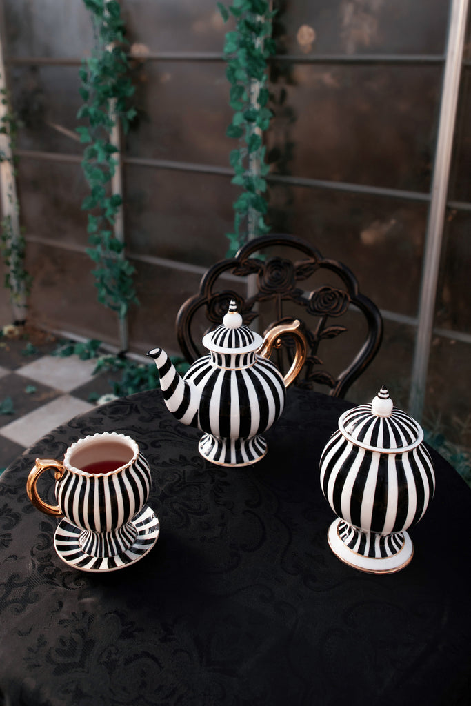 Sugar Jar | Grim & Ghostly Tea Set | Lively Ghosts