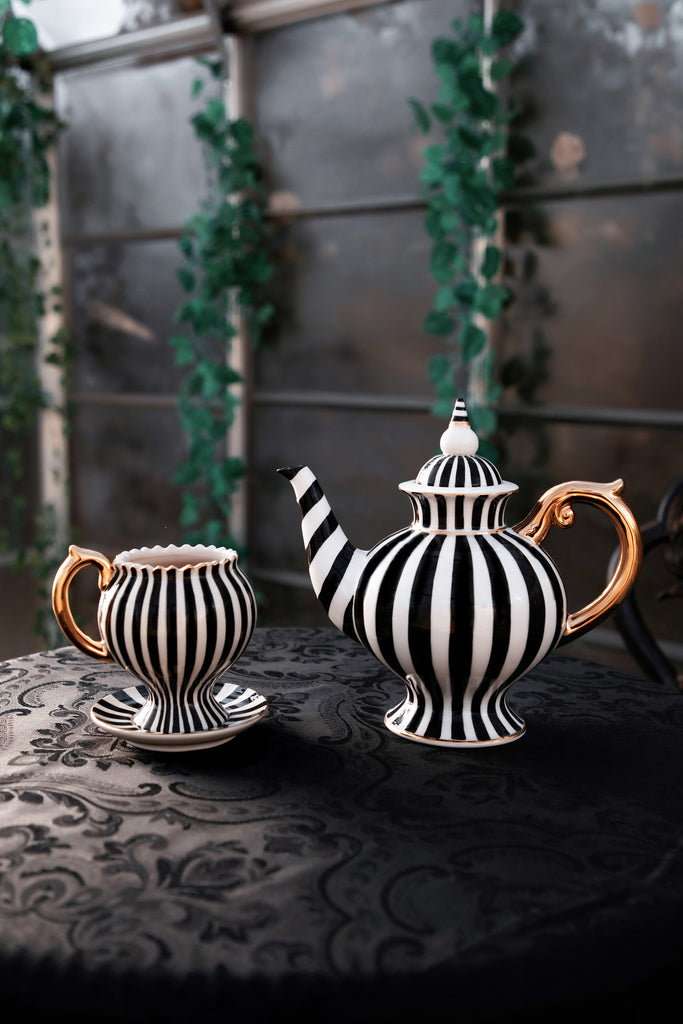 Teapot | Grim & Ghostly Tea Set | Lively Ghosts