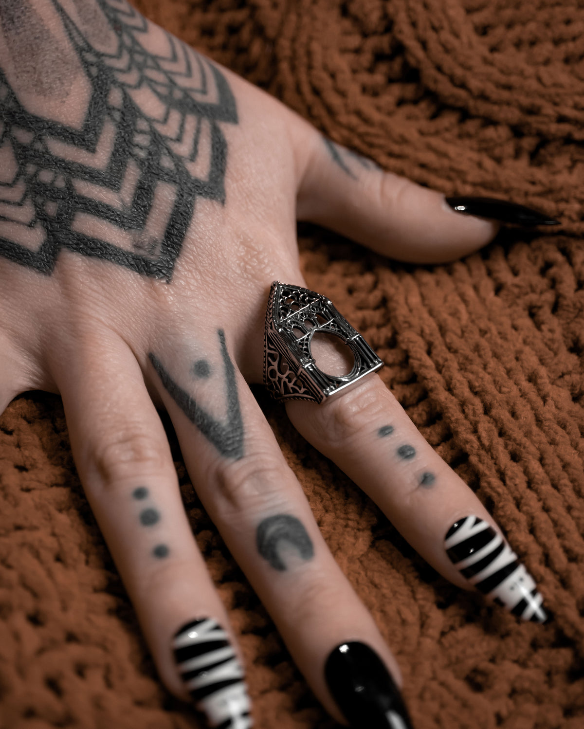 Cathedral Echoes Ring | Lively Ghosts