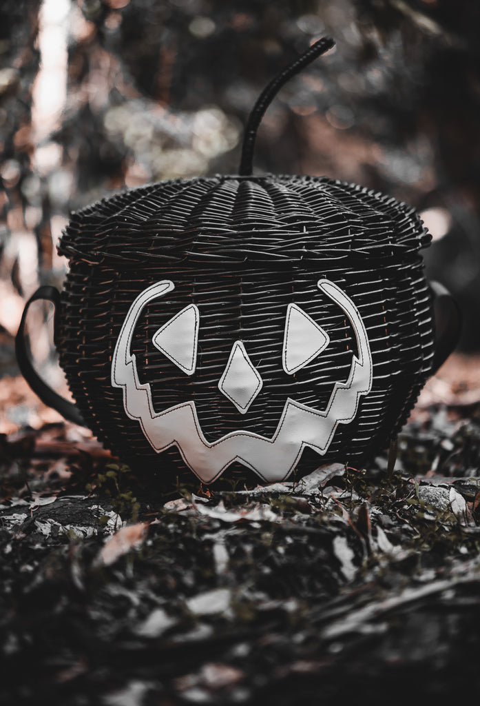 PRE-ORDER | Haunted Hallows Picnic Basket (Black) | Mid Sept Delivery ...