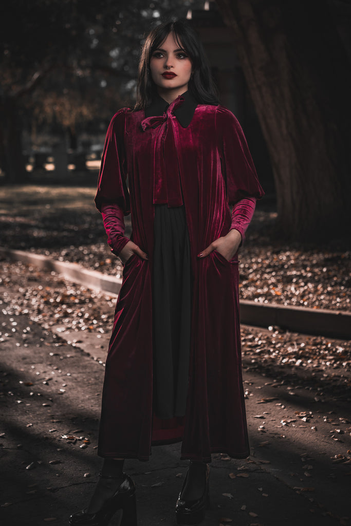 Masque of the Red Death Duster | Lively Ghosts