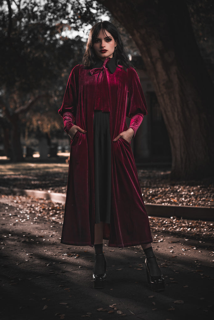 Masque of the Red Death Duster | Lively Ghosts